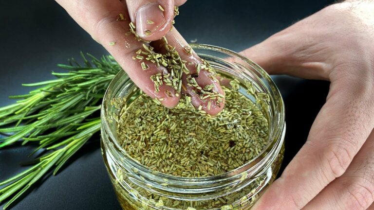 Clove Oil: A Natural Remedy to Manage Nail Fungus – Green Tricks